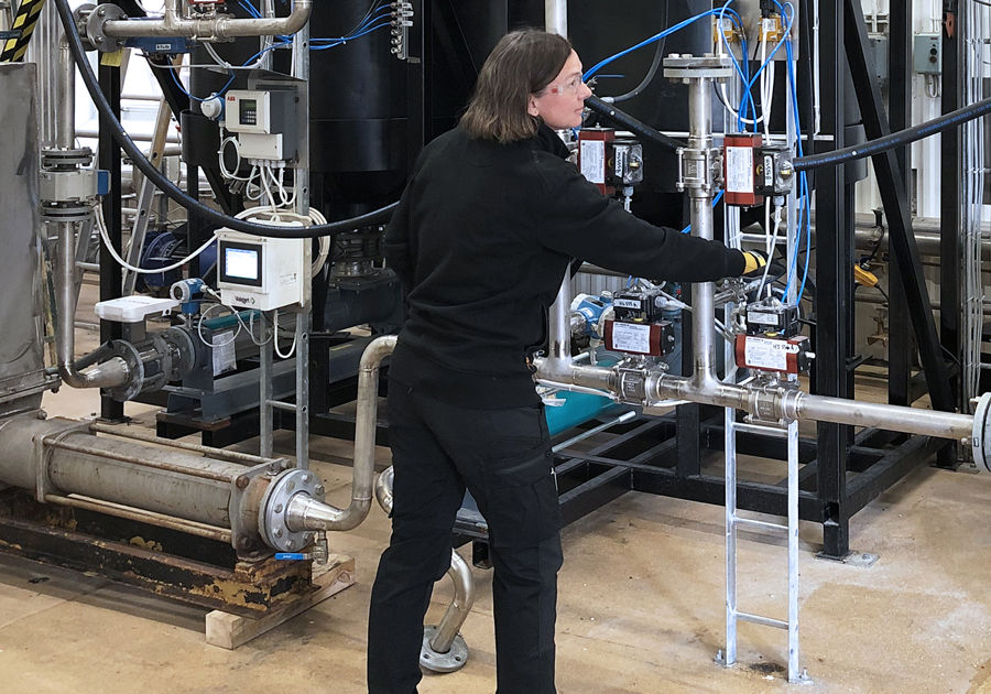 2D fab launches industrial-size production plant - 2D fab